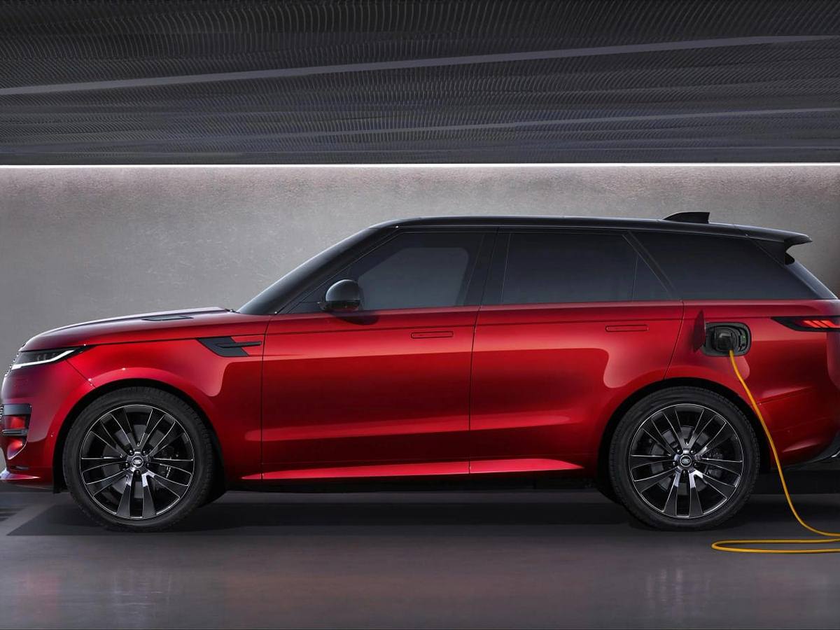 Range Rover Sport P460i Hybrid - Rent this top of the range new shape ...