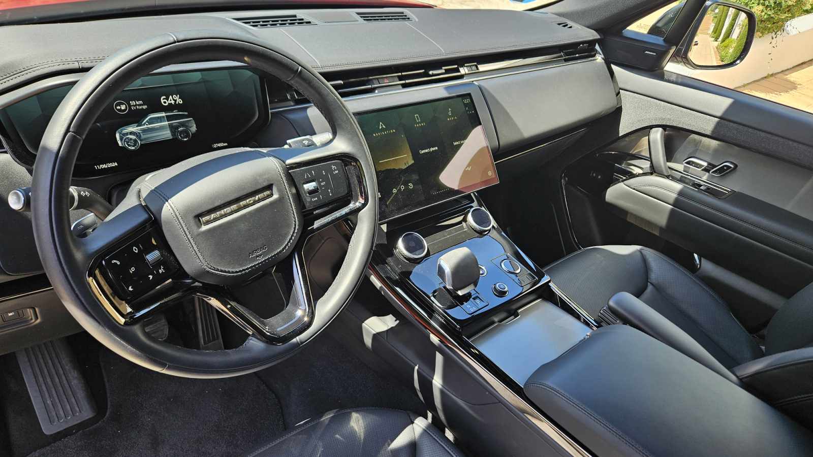 Range Rover Sport P460i Hybrid - Rent this top of the range new shape ...