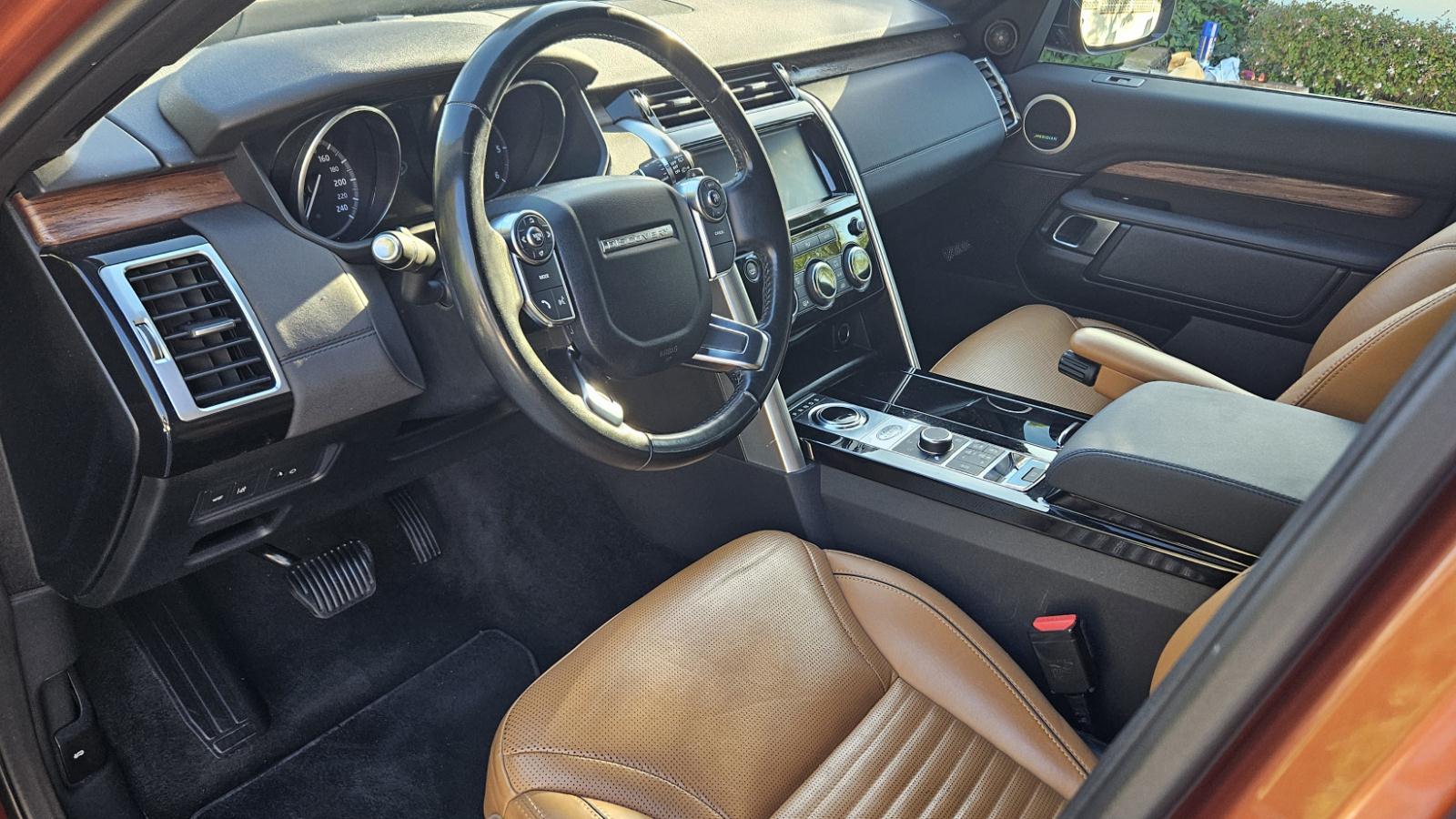 Land Rover Discovery Limited Edition - The Luxury Car Hire Club Marbella